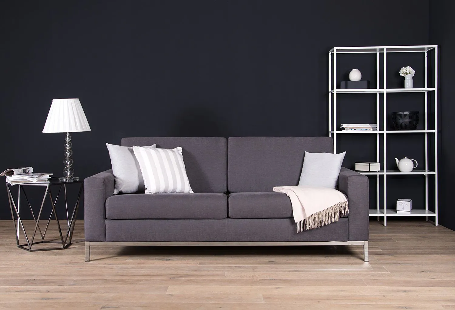 Designer Hocker Paglia Stoff weiß | VON WILMOWSKY